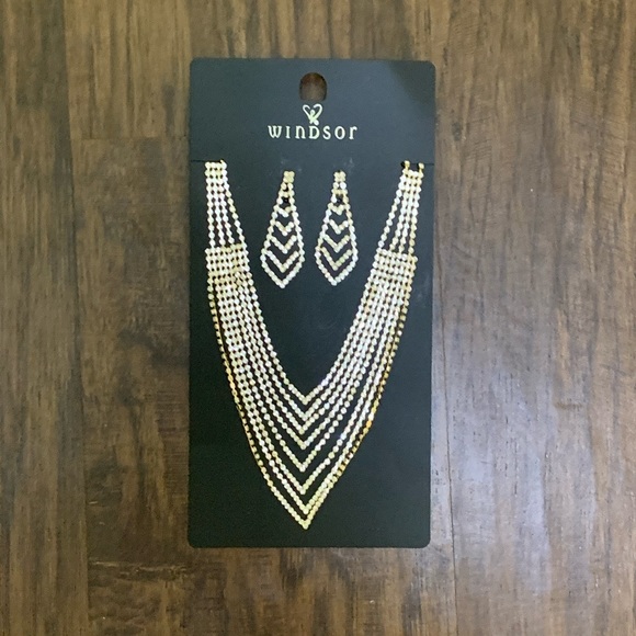 Windsor | Jewelry | Windsor Made To Adore Necklace And Earring Set ...